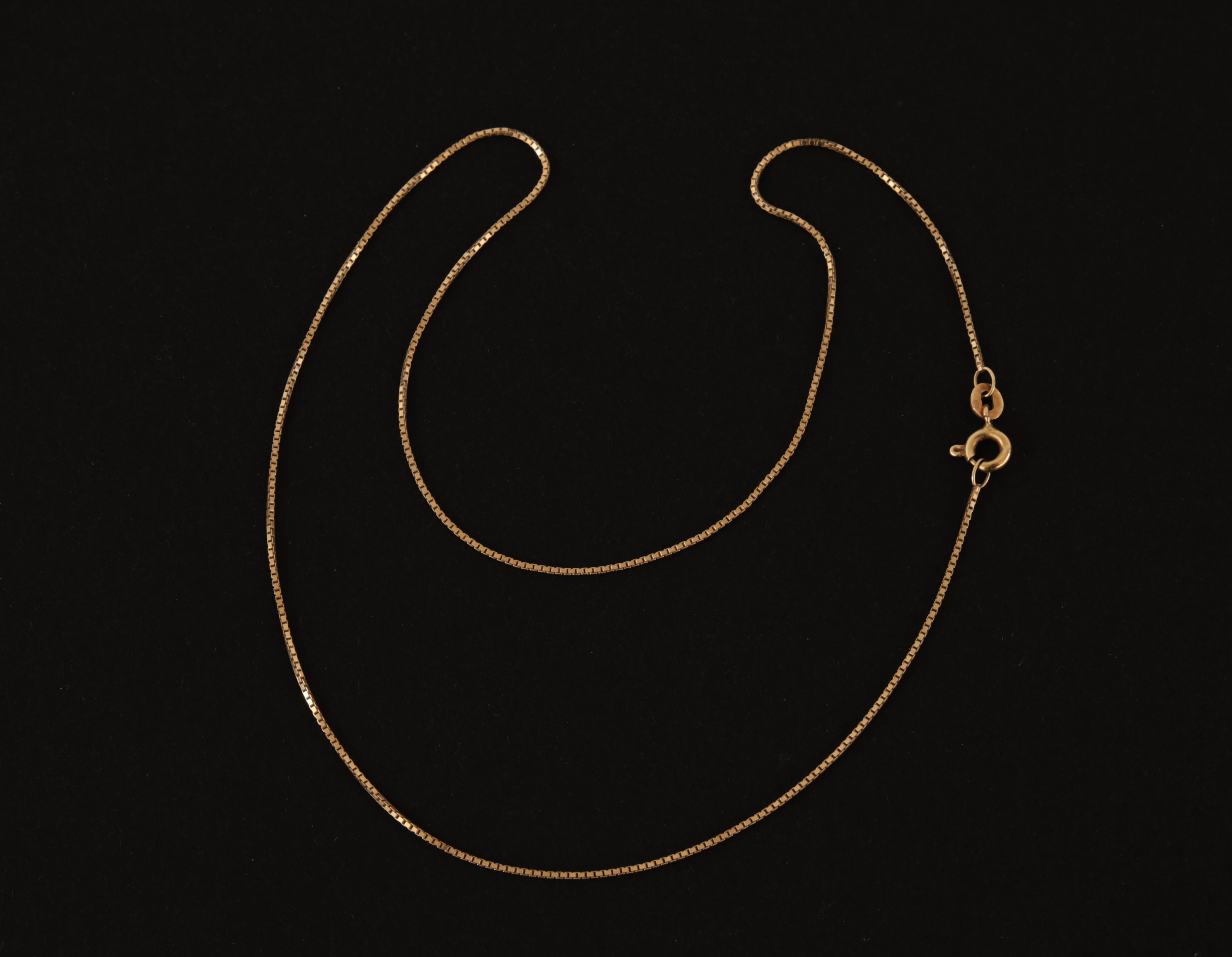 Halsband i 18k | Auktion