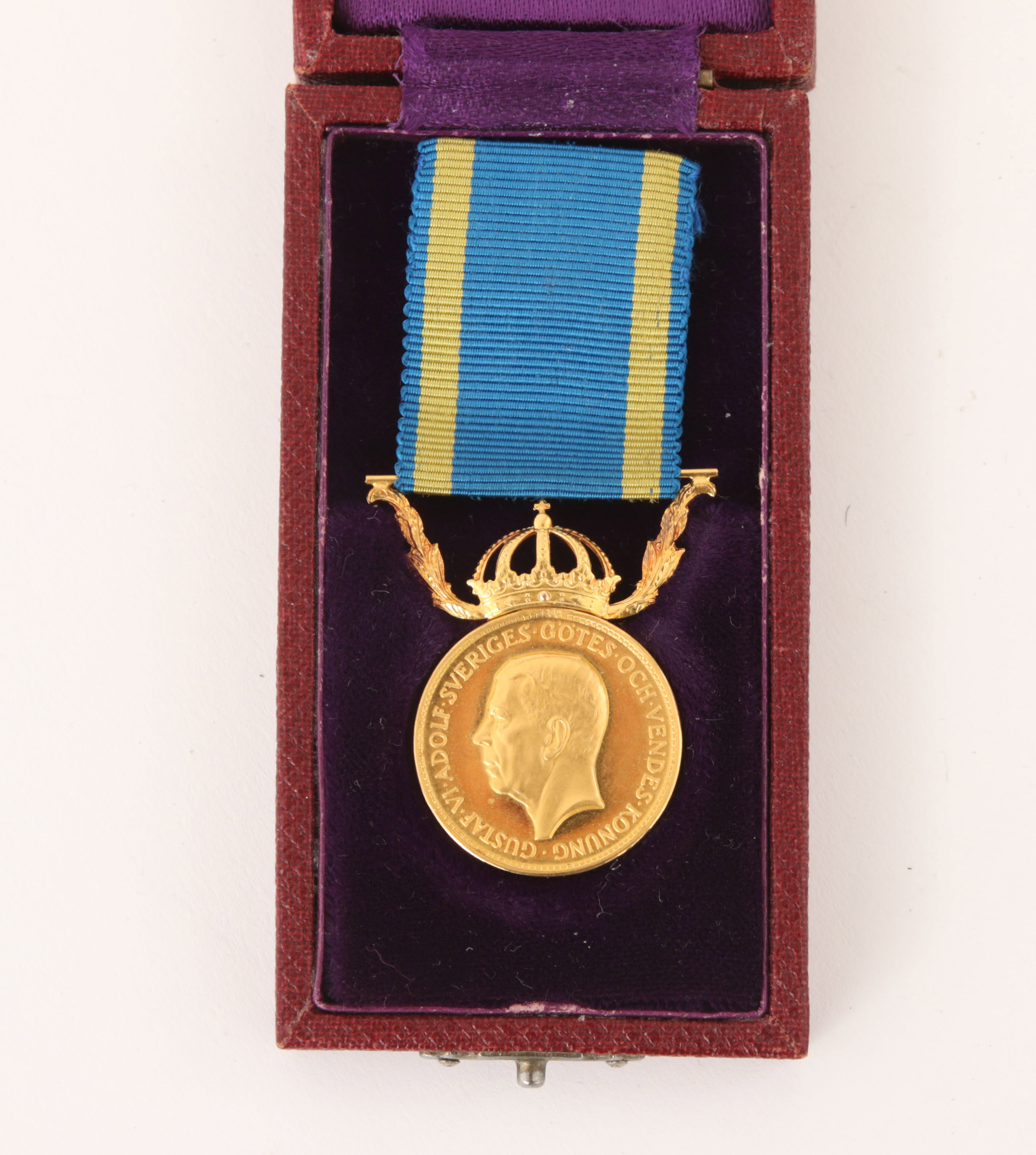 Guldmedalj, "För medborgerligt förfarande", Gustav VI A | Auktion